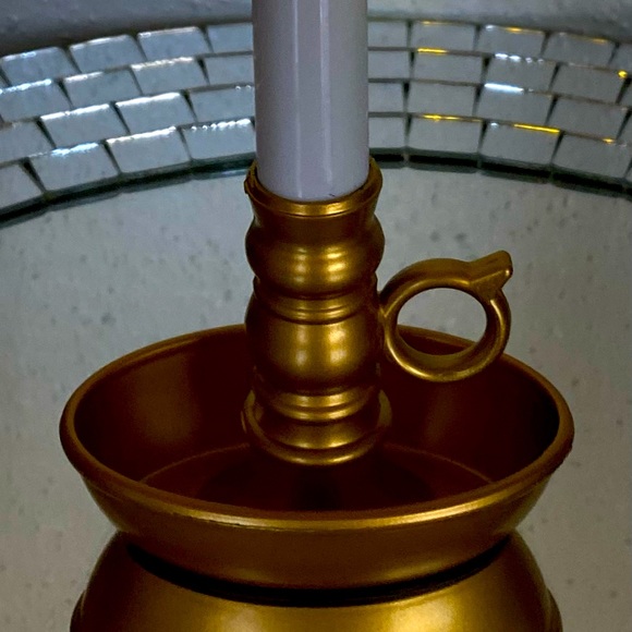 Plow and Hearth | Accents | Plow And Hearth Battery Operated Colonial ...